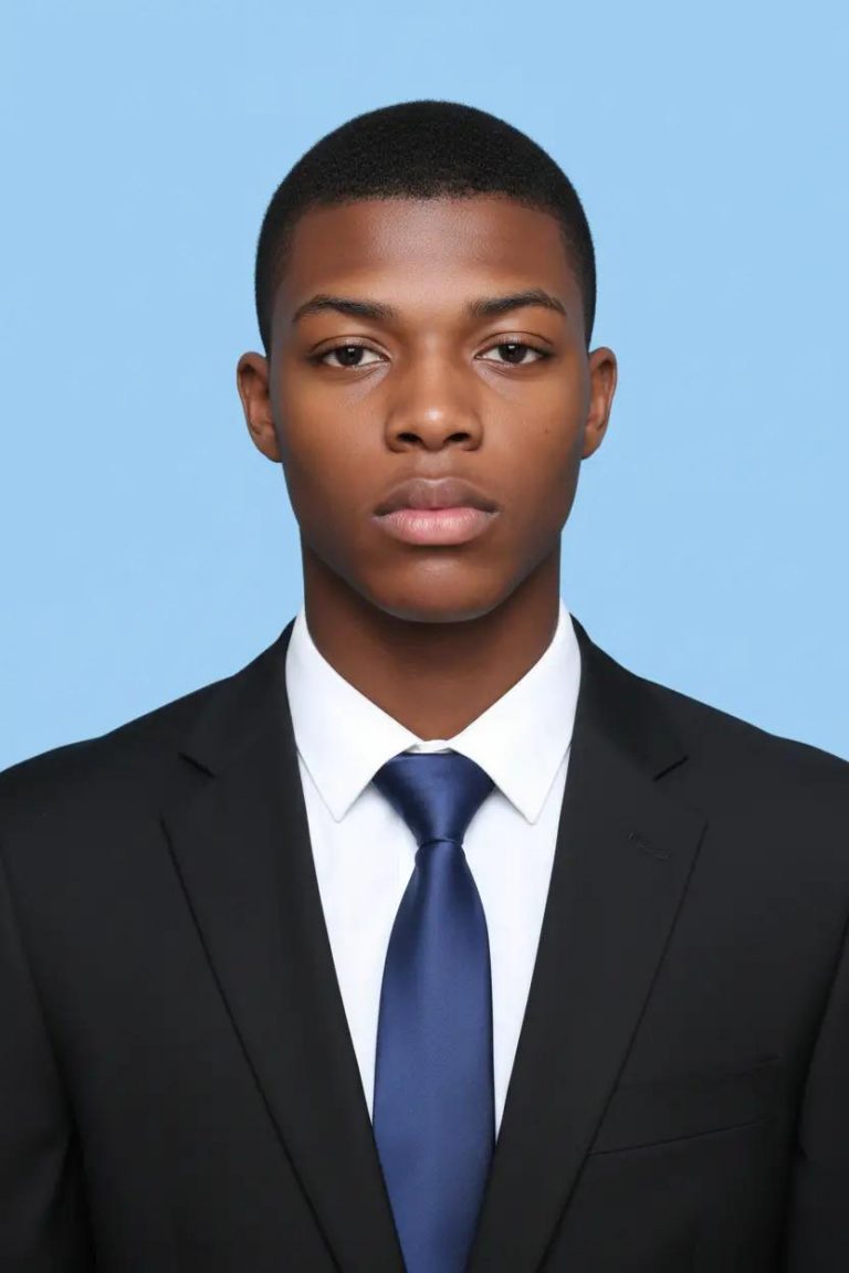 Professional ID Portrait – Generate Studio-Quality ID Photos Online ...
